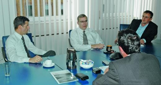 Näher dran am Europageschäft - boden wand decke