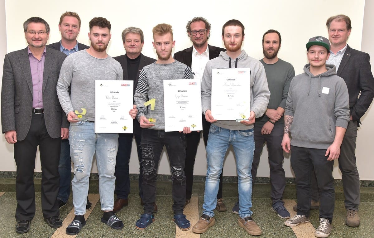 Landesinnung OÖ: Erfolgreiche Lehrlinge - boden wand decke