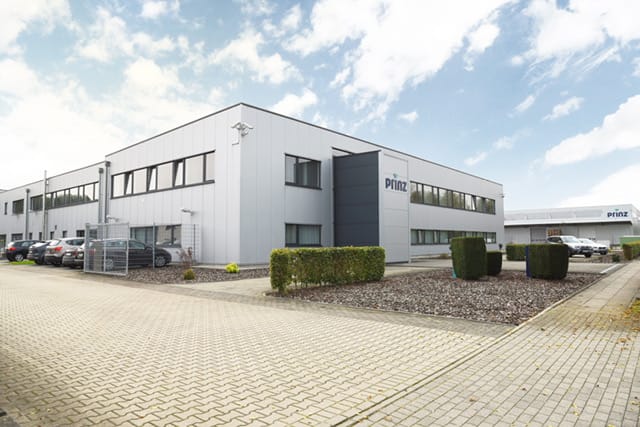 Carl Prinz: Neues Verwaltungs- und Produktionsgebäude in Betrieb ...