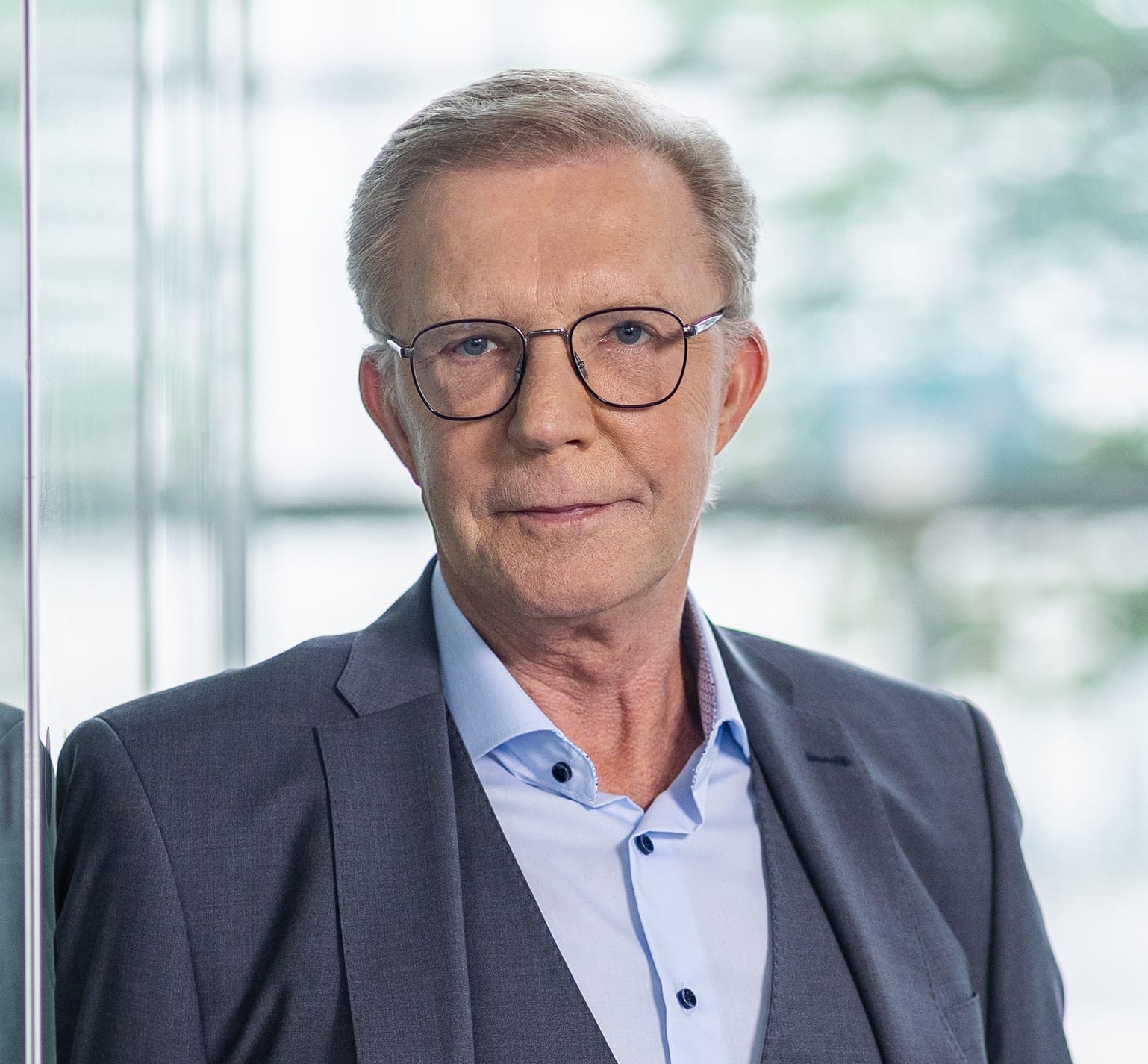 Windmöller: neuer CEO und Mitgesellschafter - boden wand decke